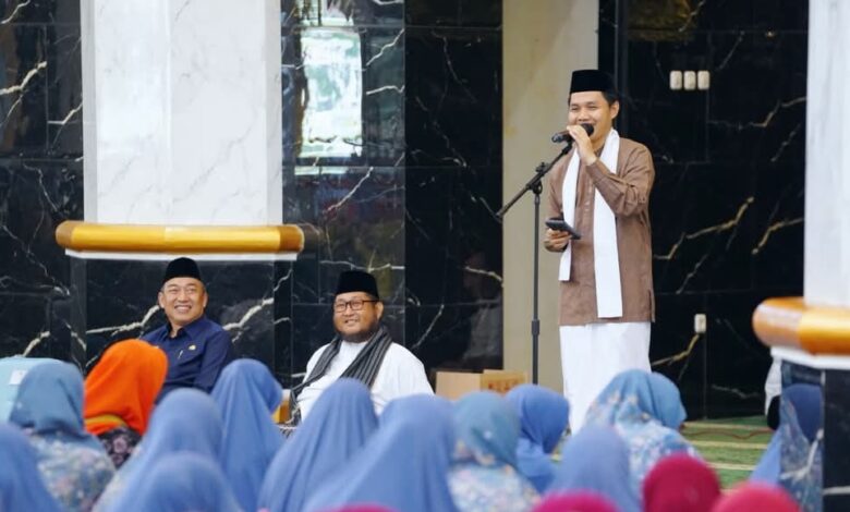 Pengajian Rutin Bulanan Majelis Ta’lim Masjid Agung An-Nur Periode ke-34 Tahun 2025 – Klik-Klik
